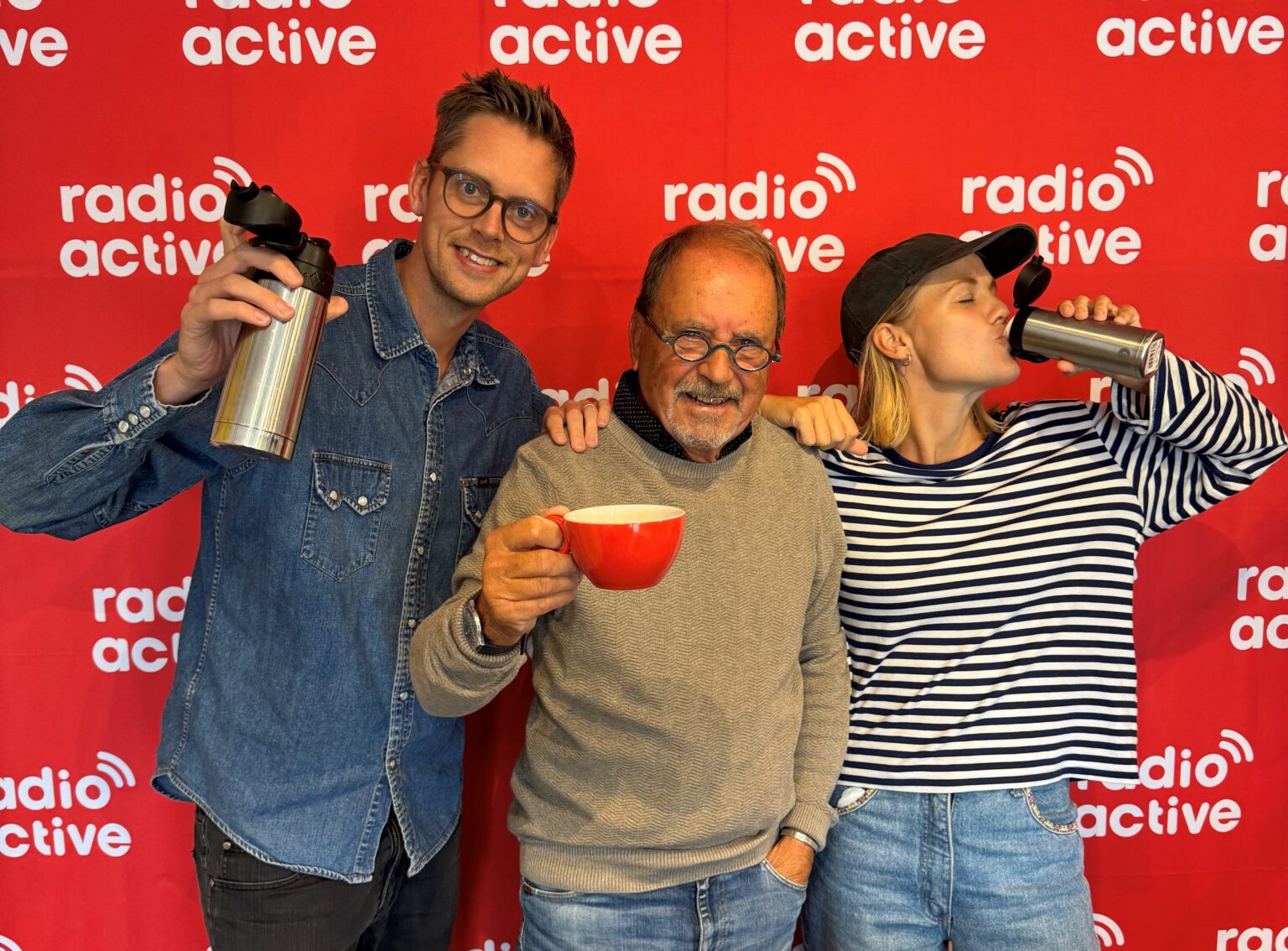 Peppe Eng om kaffe, tvättstugan och skor inomhus | Radio Active