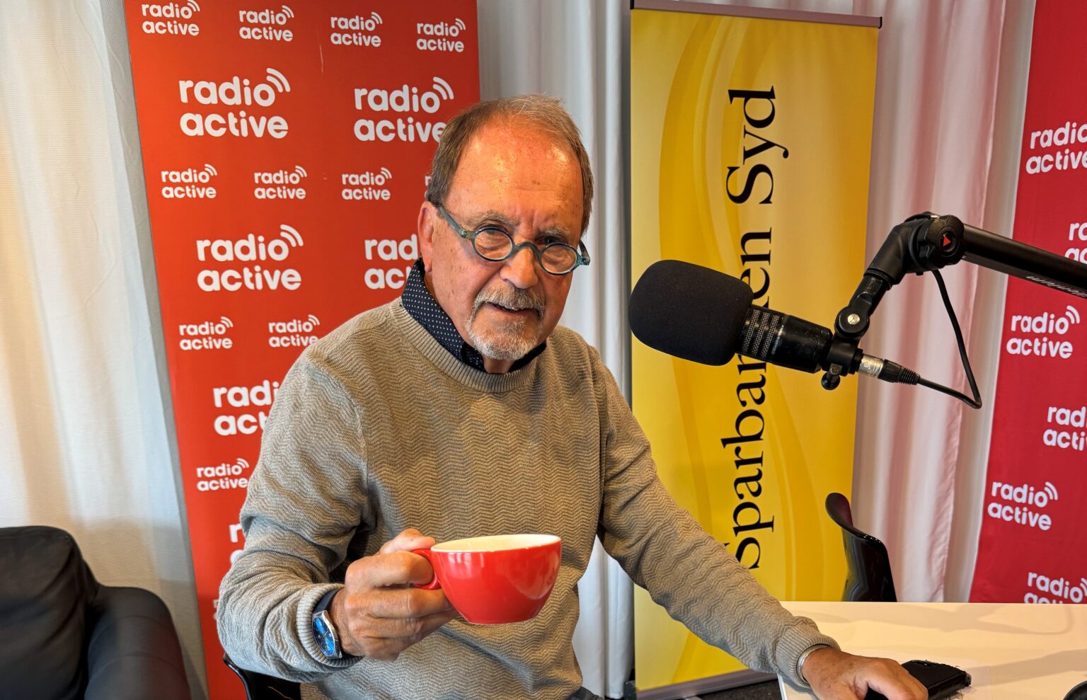 Peppe Eng om julen, året och att kissa i flaska | Radio Active